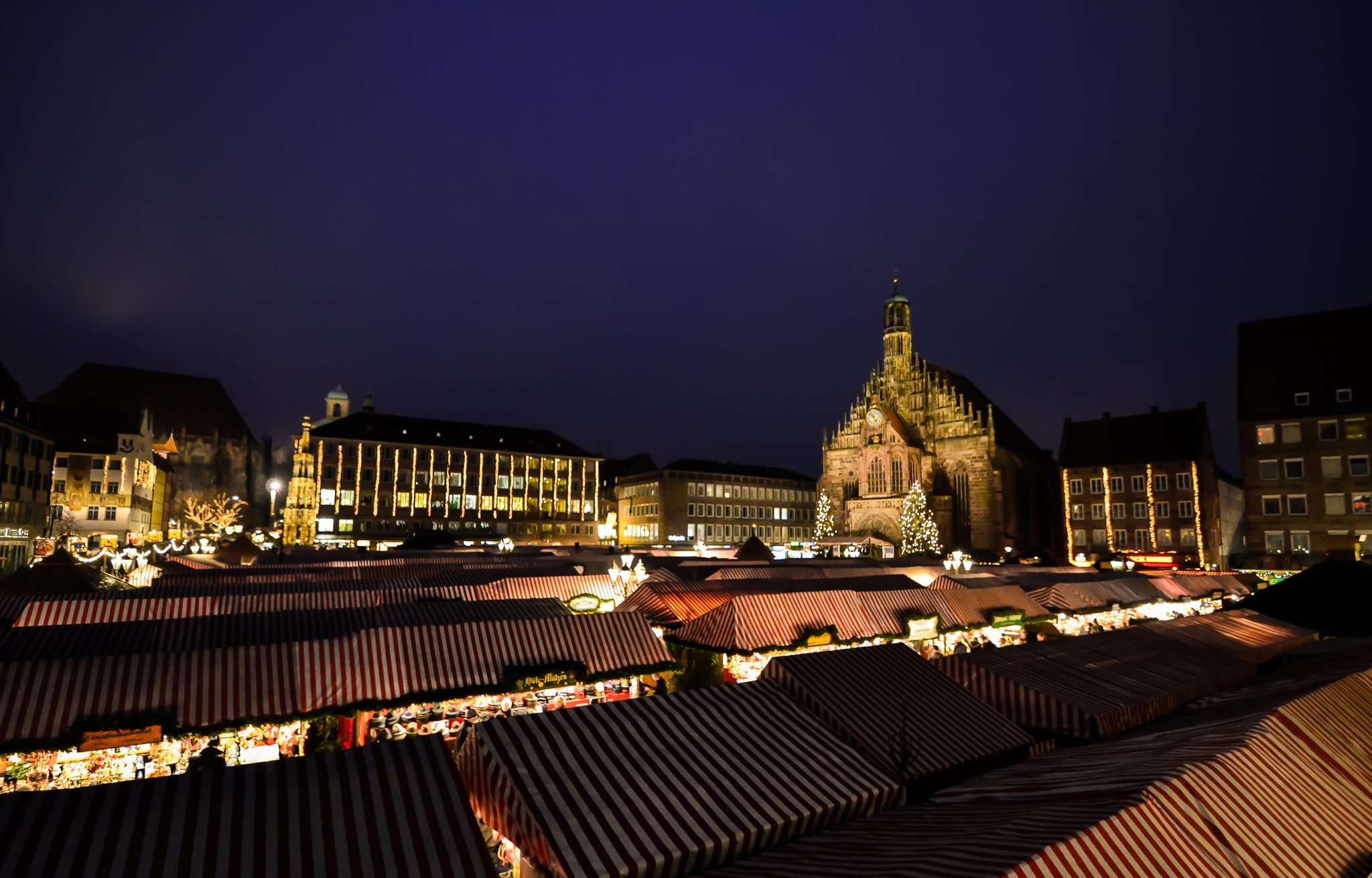 Christkindlesmarkt 2014 mit 2,4 Millionen Gästen - Nürnberg