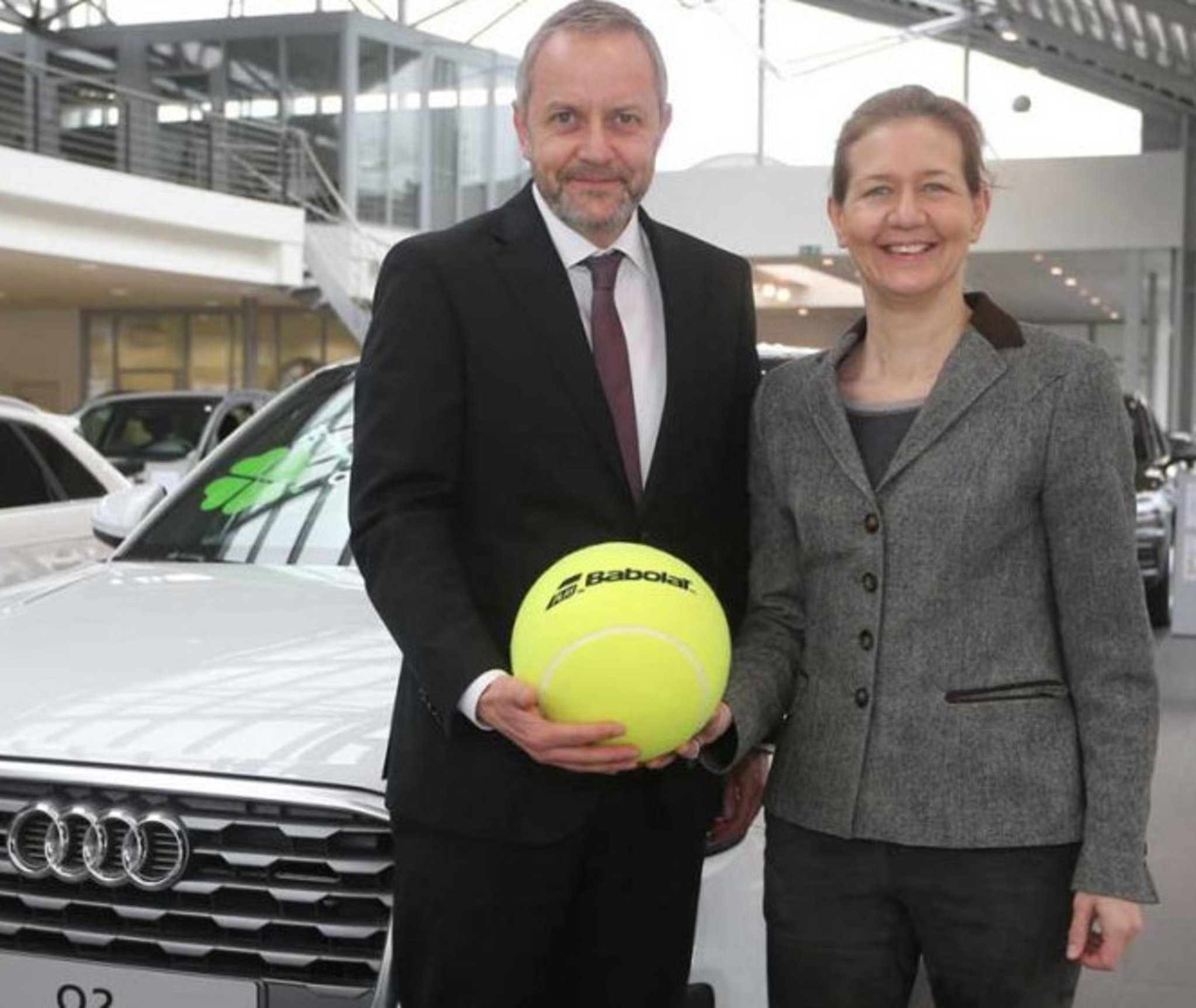 Feser-Graf-Gruppe unterstützt den NÜRNBERGER Versicherungscup - Nürnberg