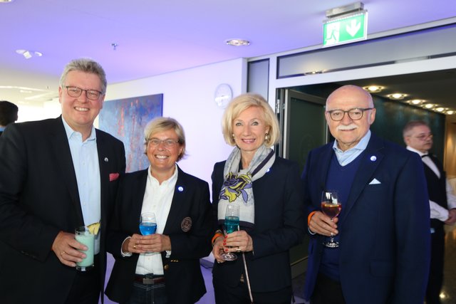 VIP-Empfang und Eröffnung der Blauen Nacht 2017 in luftiger Höhe - Nürnberg