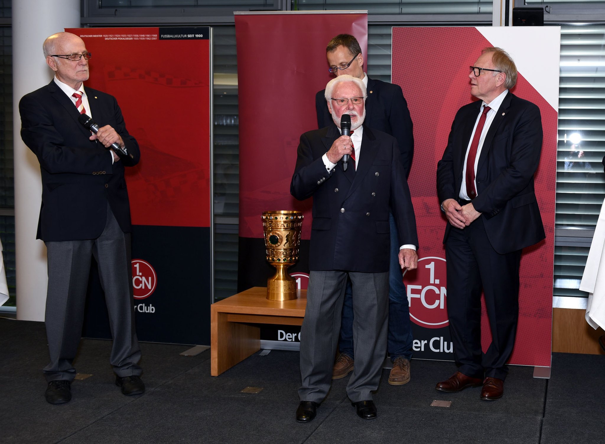 Michael A. Roth: Comeback beim Club - Nürnberg