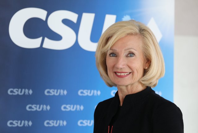 CSU-Doppelspitze mit Kulturreferentin Prof. Dr. Julia Lehner für die ...