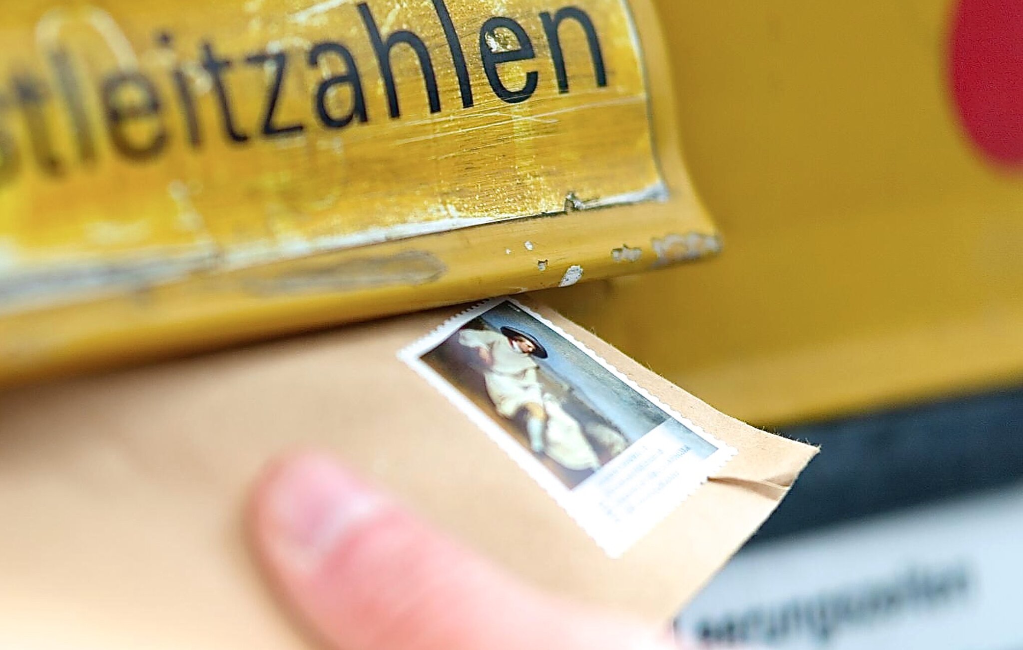 Standardbrief kostet bald 85 Cent: Die Post erhöht die Preise! - Nürnberg