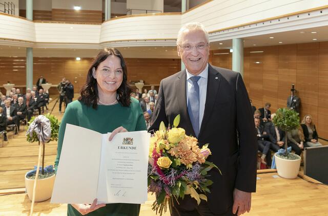 Dr. Thomas Bauer geht in den Ruhestand: Nürnbergerin wird neue ...
