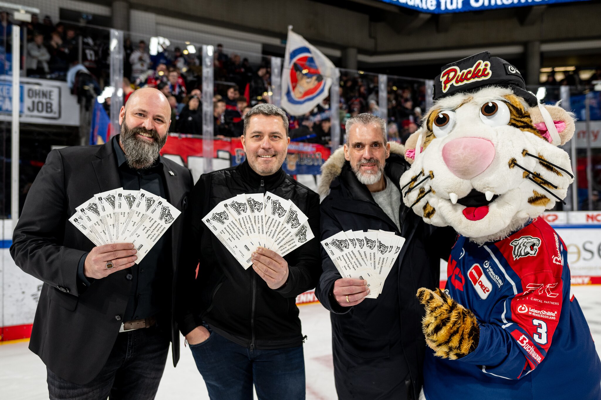 Der Mega-Kracher für alle Eishockey-Fans: 1.000 Tickets für die Ice ...