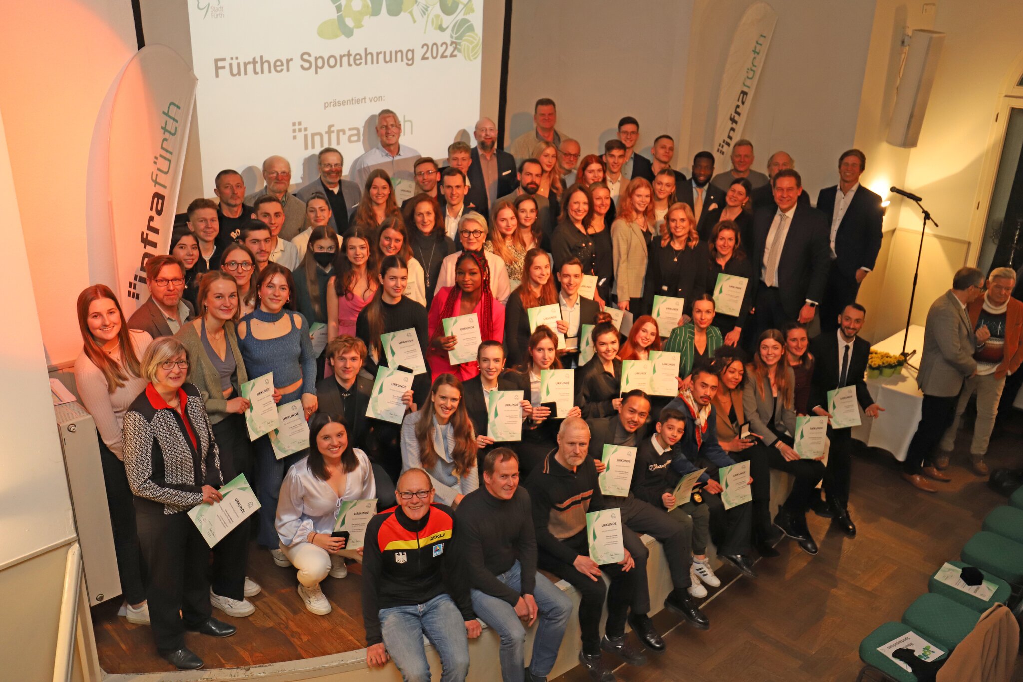 Höchstleistungen geehrt: Erfolgreiche Sportlerinnen und Sportler ...