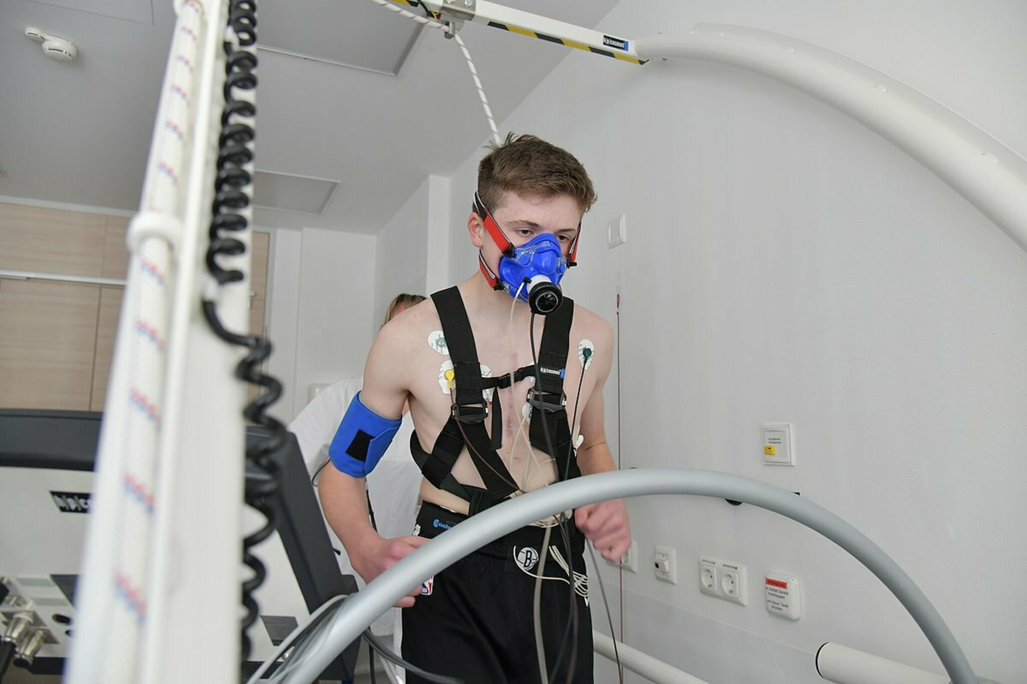 OP-Methode erstmals in Erlangen durchgeführt: Lucas läuft und läuft ...