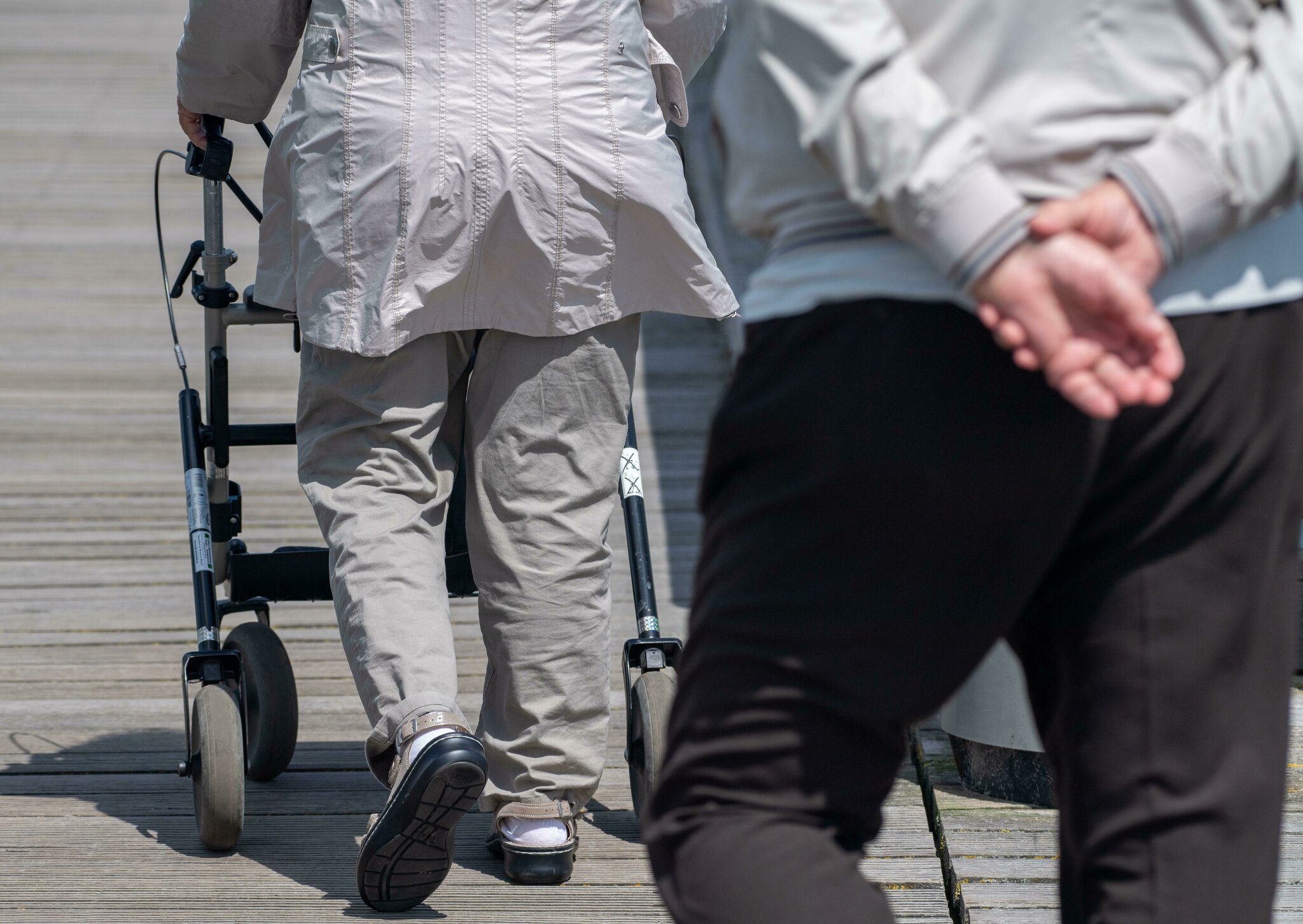 Wichtige Fragen & Antwort zur Rente: Was sich für Ruheständler ab Juli ...