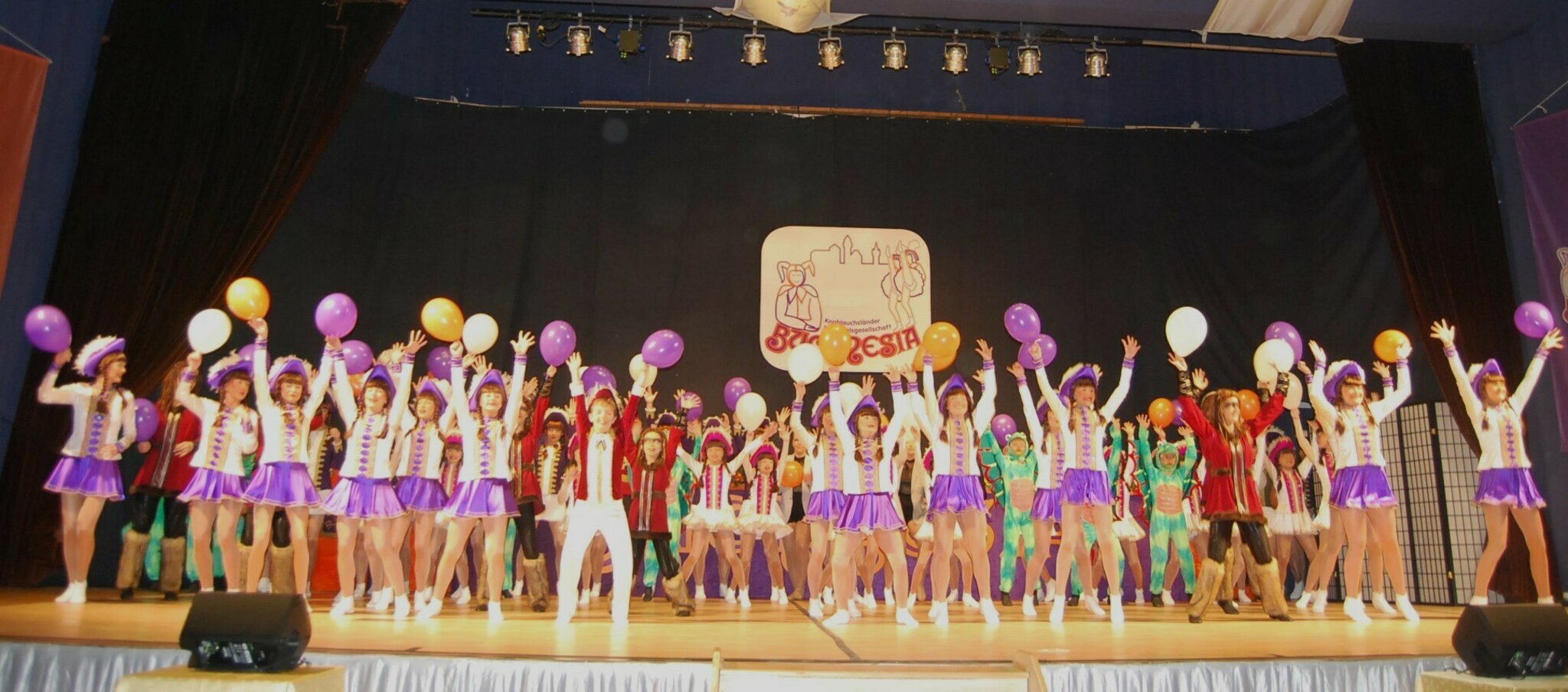 Die Buchnesia feiert ihren 70. Geburtstag: Große Prunksitzung in der ...