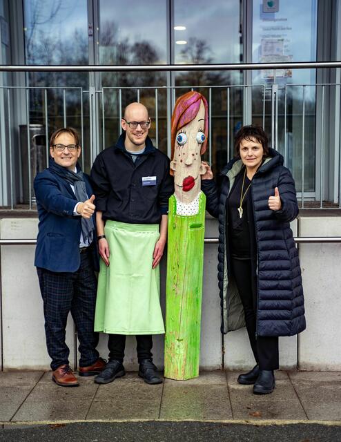 Verschwundene Skulptur in Südstadt entdeckt: Entführte Tante Noris ist ...