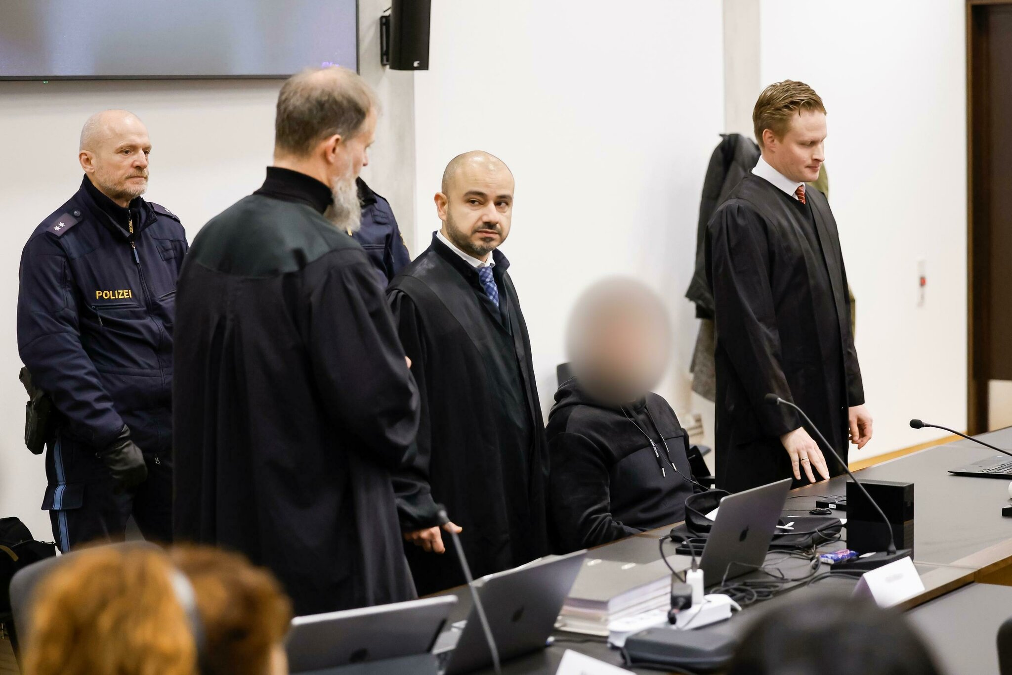 UPDATE 4 / Tödliche Schüsse in der Südstadt: Urteil gefällt: Es bleibt ...