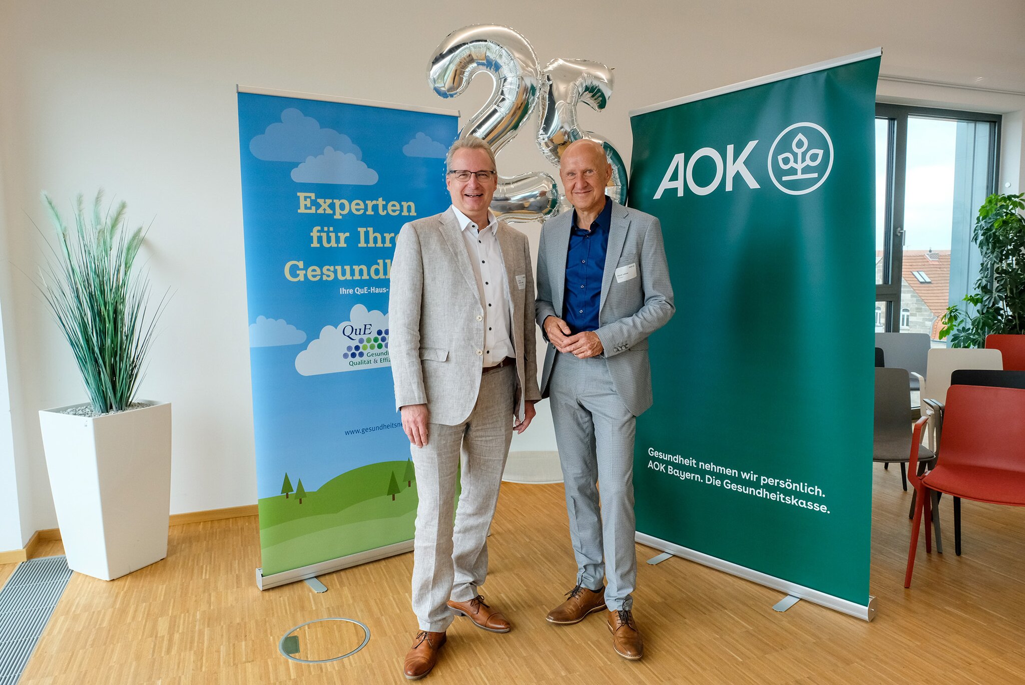 Erfolgreiches Netzwerk: AOK und Arztnetz QuE setzen seit 25 Jahren auf ...