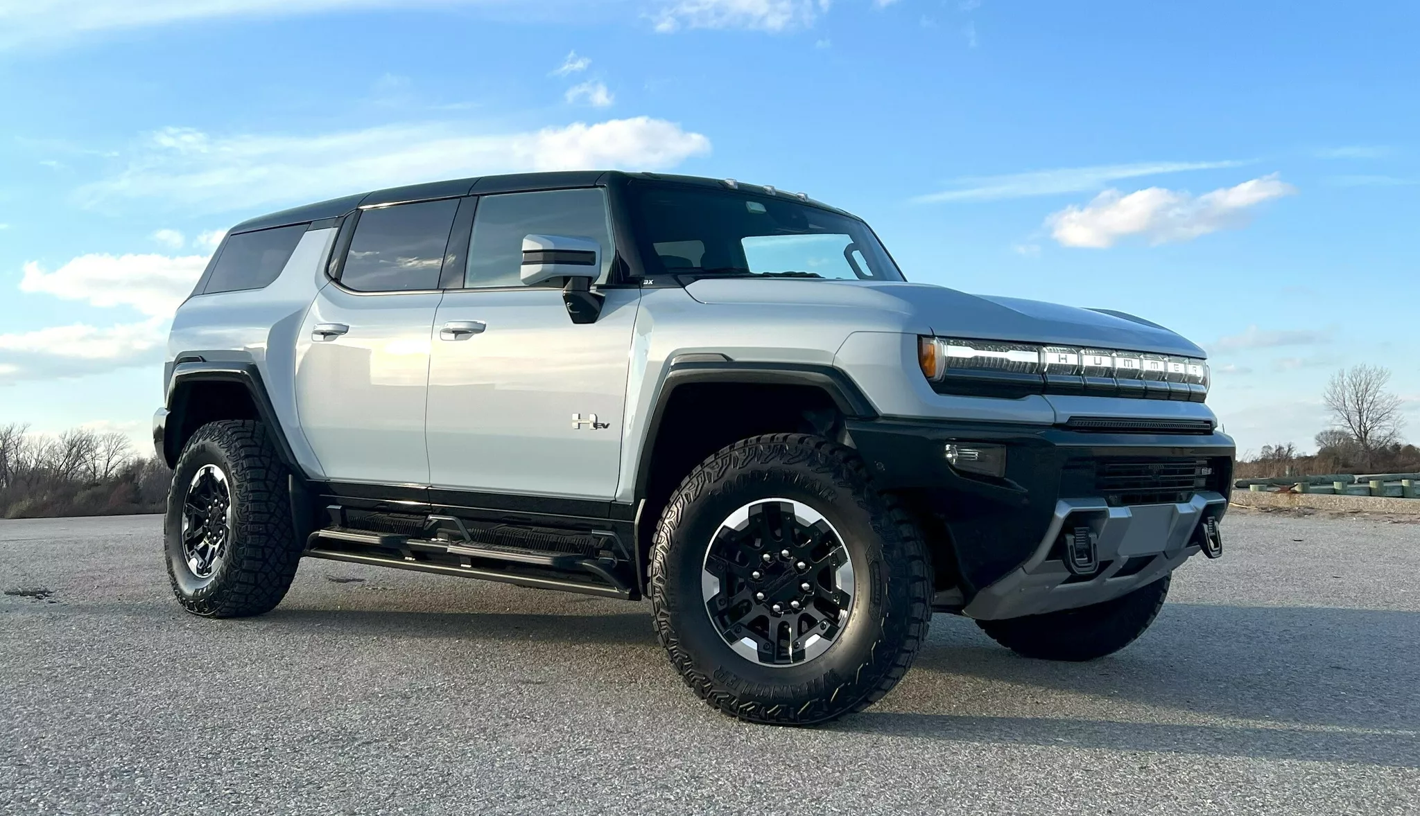 Hummer EV SUV: Amerikanischer geht‘s fast nicht! - Bayern