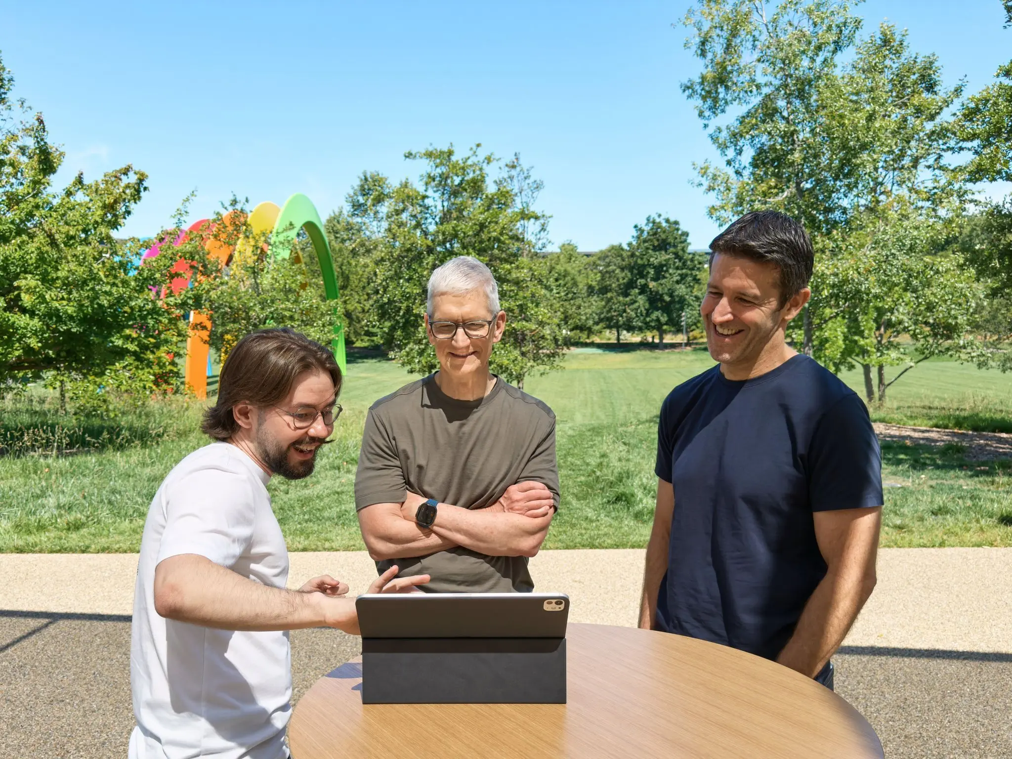 Entwickler-Wettbewerb: Frankfurter Student punktet bei Apple-Chef Tim ...